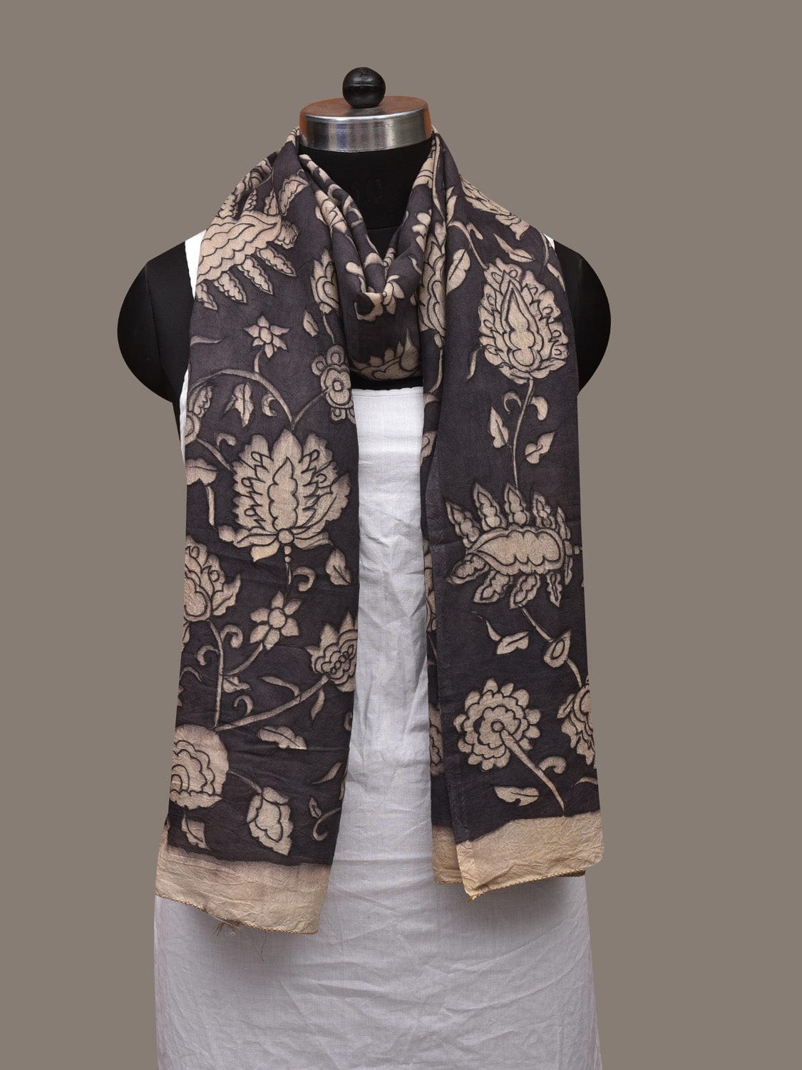 Black Kalamkari Hand Painted Cotton Handloom Stole with Floral Design ...