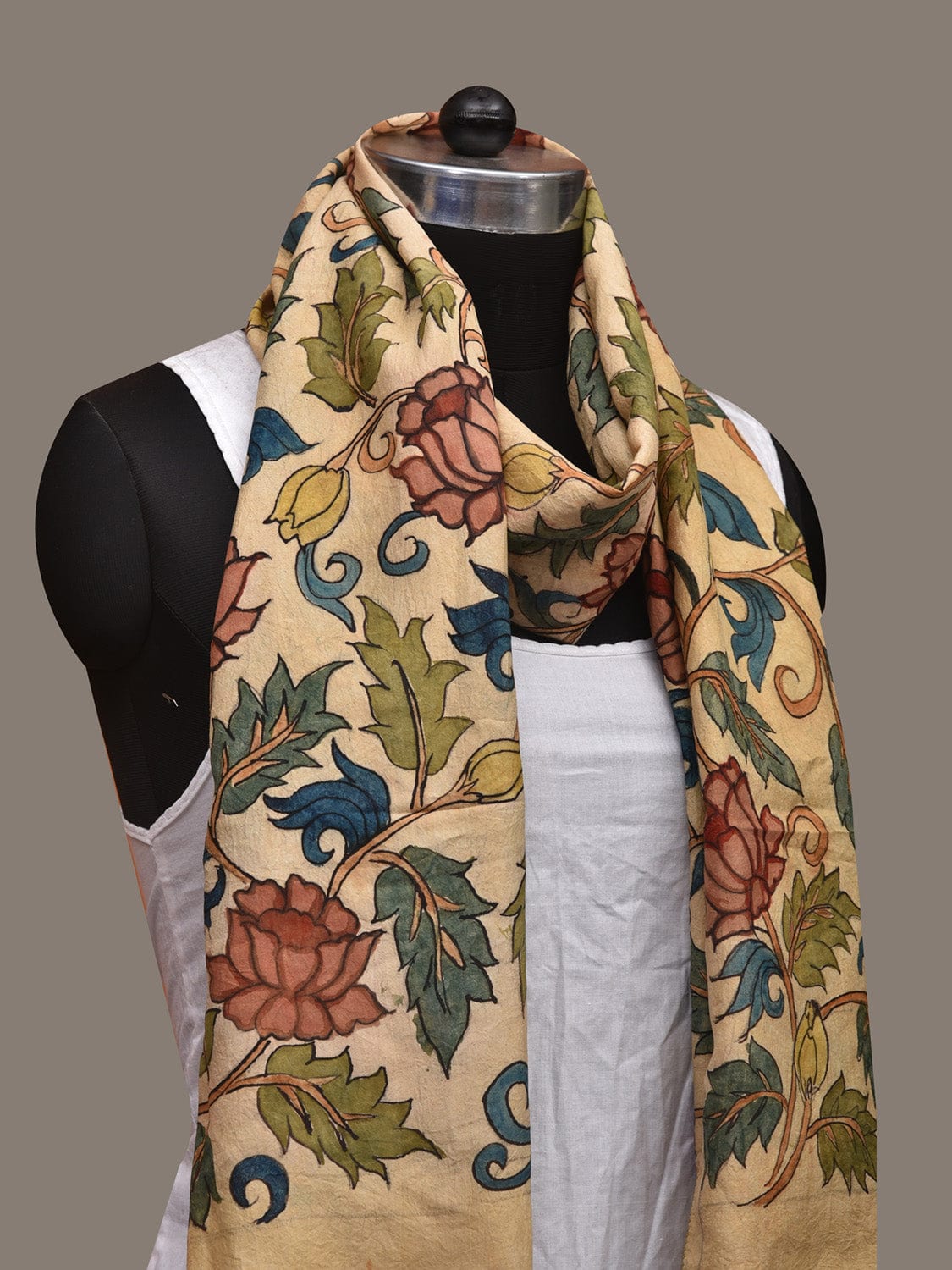Cream Kalamkari Hand Painted Cotton Handloom Stole with Lotus Flowers ...